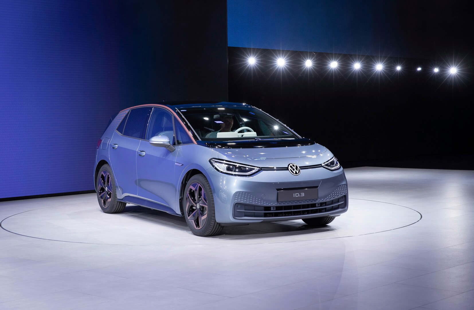 Volkswagen ID.3 R: электрический «горячий хэтч» появится в 2024 году ...